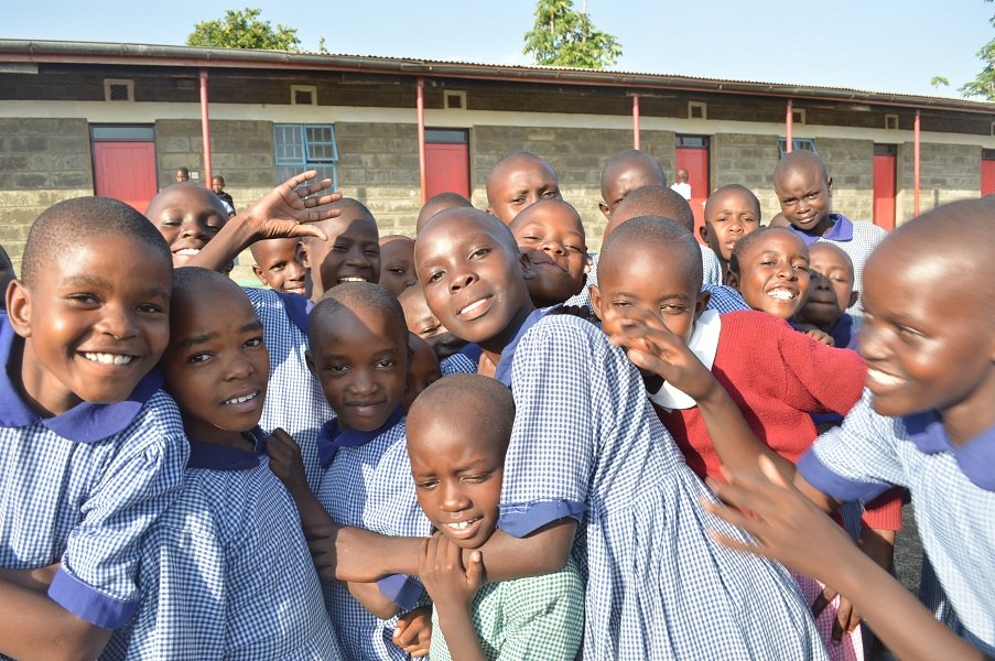 Keep 50 girls in school in Kenya - GlobalGiving