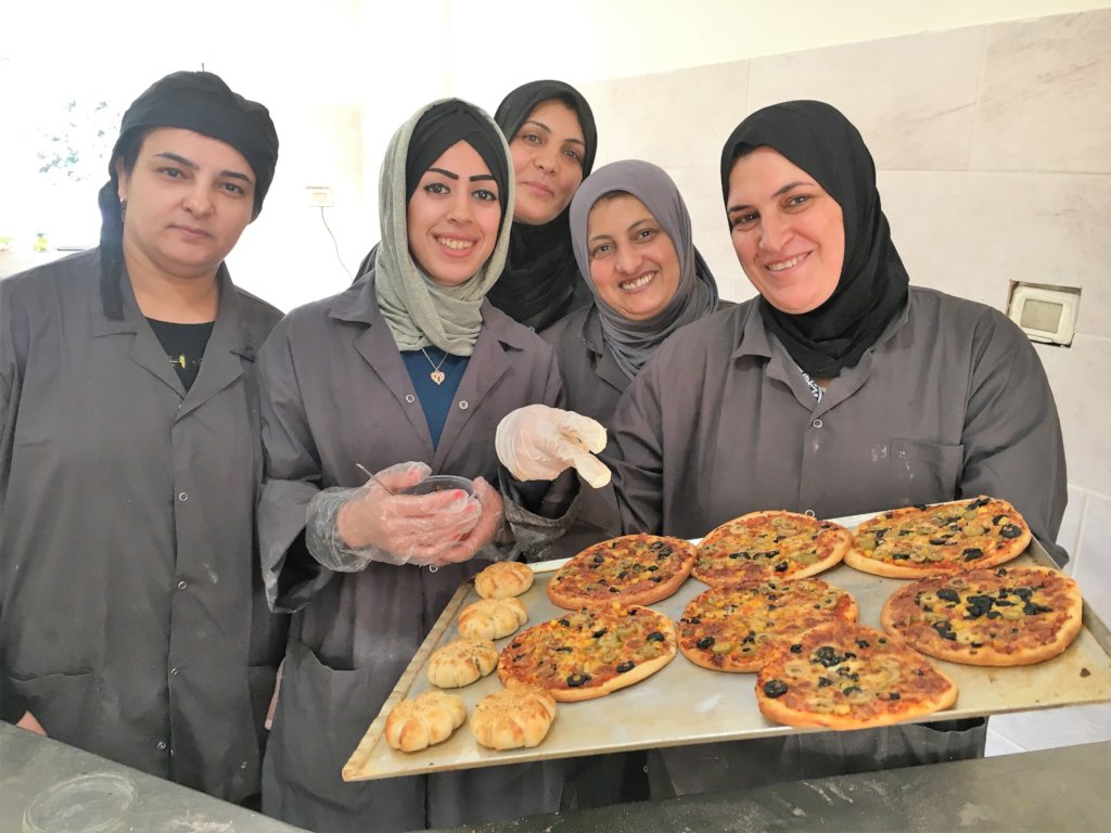Refugee Community Bakery for Health and Pride! - GlobalGiving