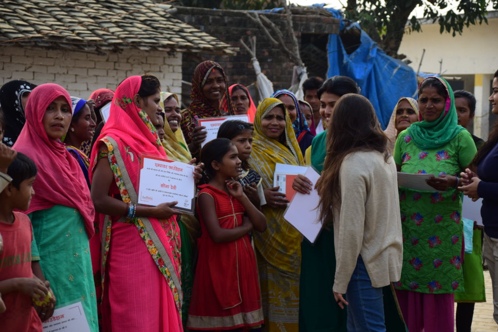 Light up Lives! Help 1000 Women Read & Write - GlobalGiving