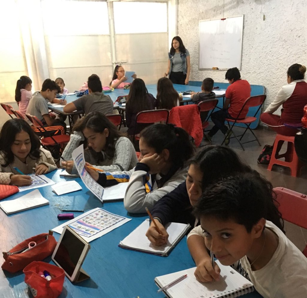 Help 20 students with low school performance - GlobalGiving