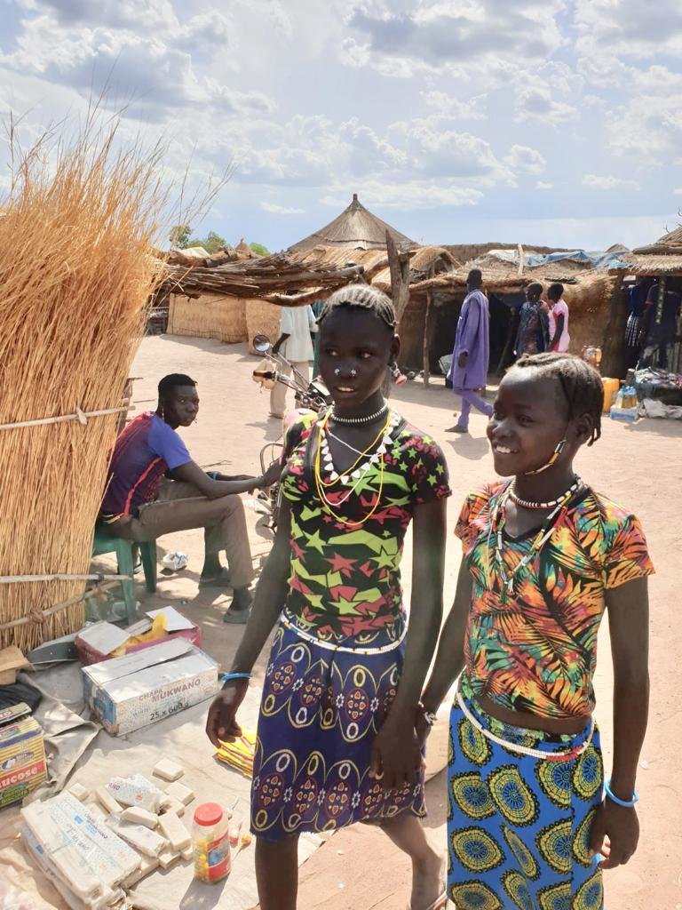 Restore hope to 400 women and girls in South Sudan - GlobalGiving
