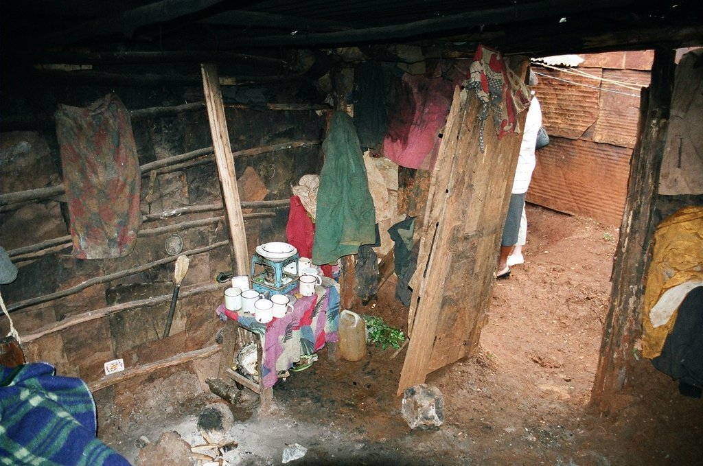 A NEW VILLAGE FOR 12 DESTITUTE FAMILIES IN KENYA - GlobalGiving