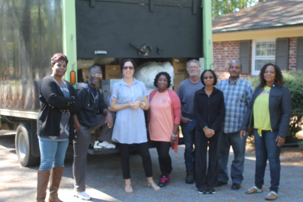 Transportation for the homeless and volunteers - GlobalGiving
