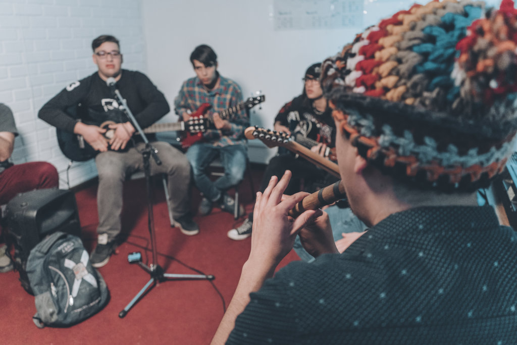 Motivate and empower teenagers through music - GlobalGiving