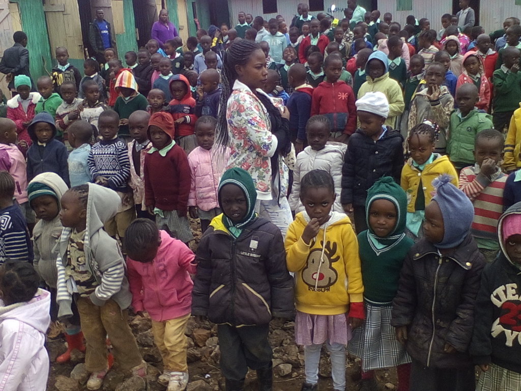 TO EDUCATE 250 CHILDREN IN PARKVIEW - GlobalGiving