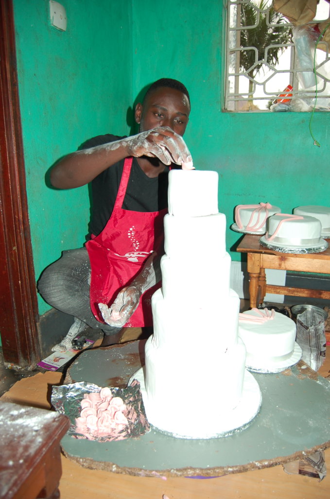 Cake Baking for Youth Empowerment in Uganda - GlobalGiving