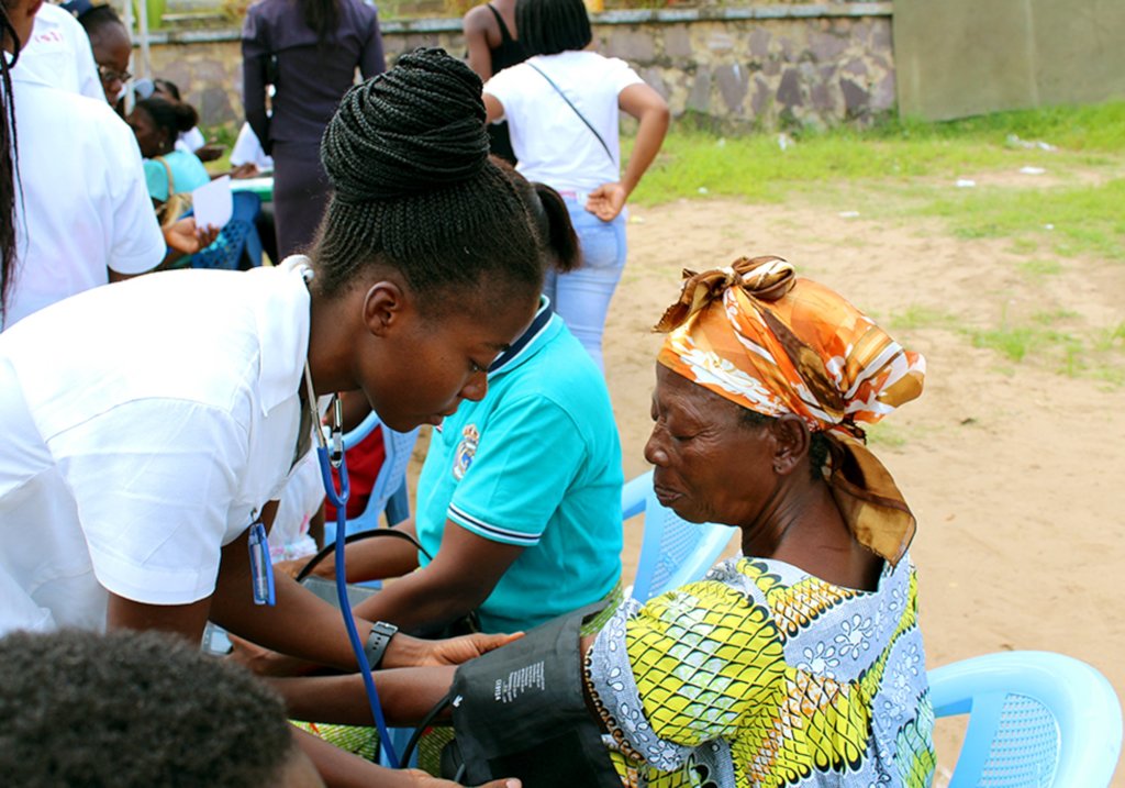 Train 30 nurses: empower women and save lives - GlobalGiving
