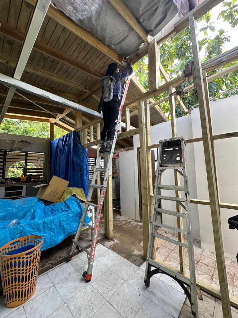 Reports on Rebuild Roofs & Train Carpenters in Puerto Rico - GlobalGiving