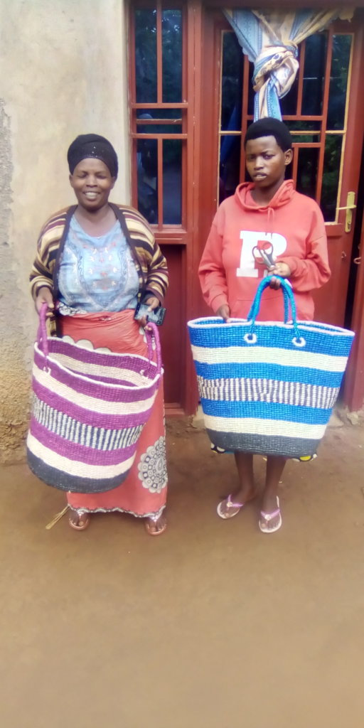 HELP 35 HANDCRAFT COOPERATIVES IN RWANDA - GlobalGiving