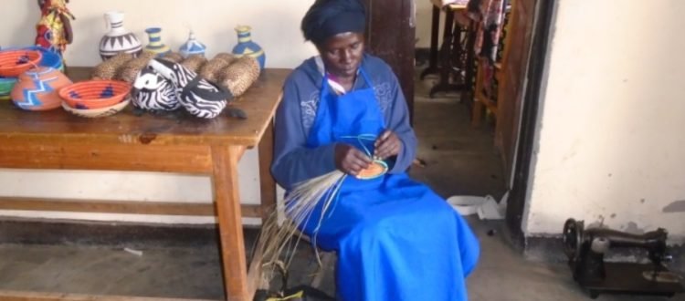 HELP 35 HANDCRAFT COOPERATIVES IN RWANDA - GlobalGiving