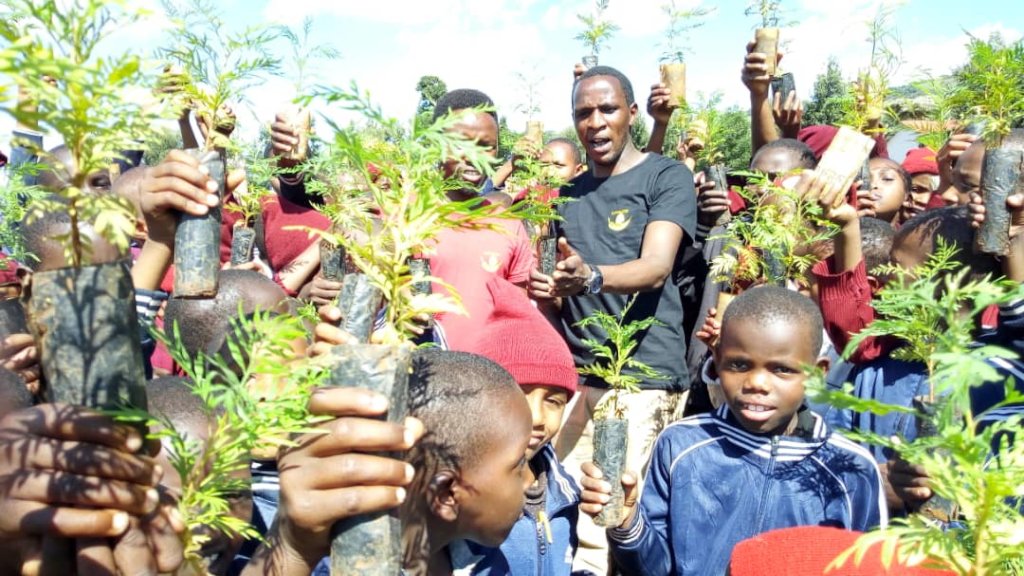 One Student One Tree and Conservation Education - GlobalGiving