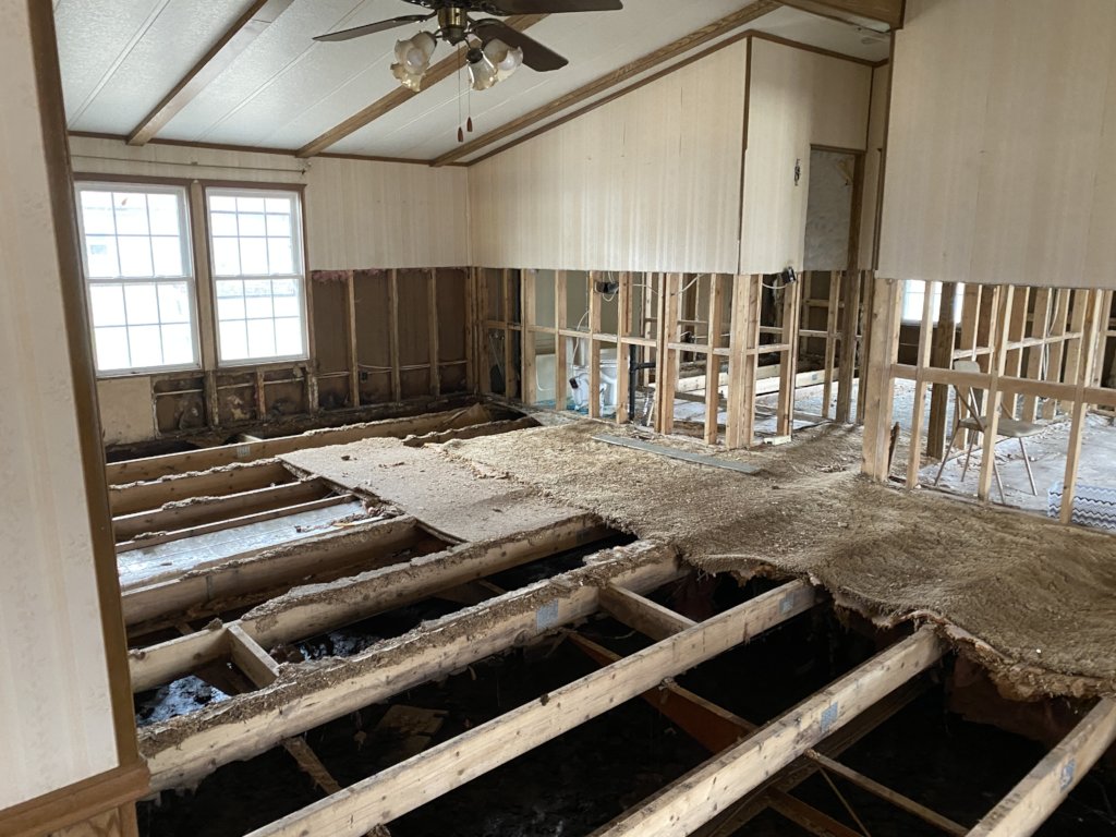 Disaster Survivors - Immediate Need: Home Recovery - GlobalGiving