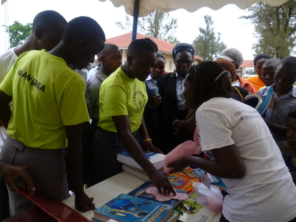 Build a Community Centre for 300 Ugandan Youth - GlobalGiving