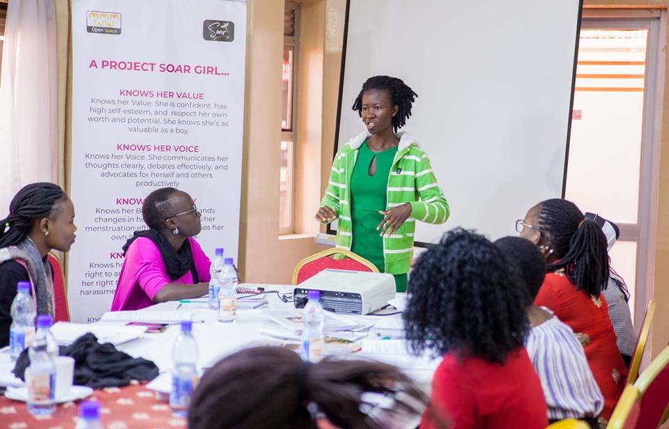 Help Empowerment Facilitators Reach 700 Teen Girls - GlobalGiving