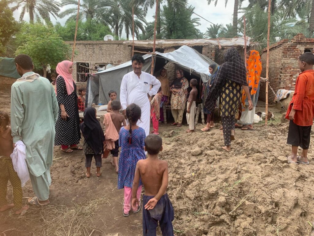 Relief/Recovery for flood affected in Pakistan - GlobalGiving