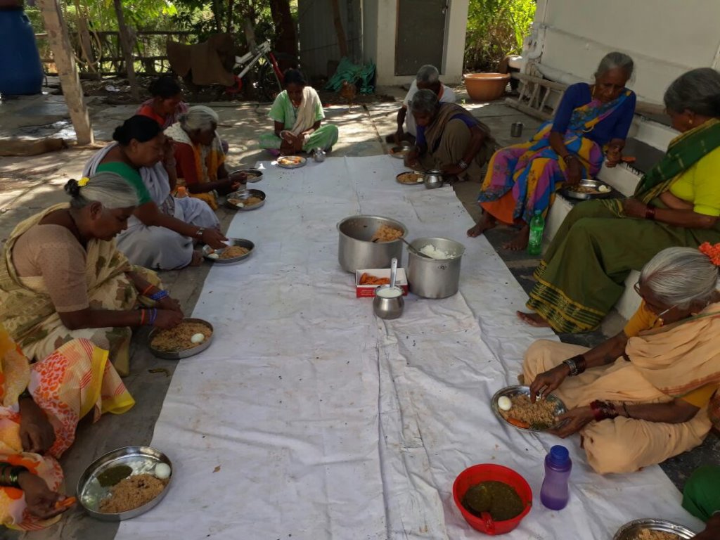 Reports on Donate Food for 30 Poor Old Age People in India - GlobalGiving