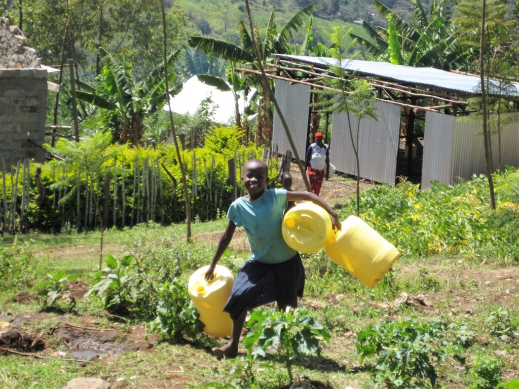 Clean water for 917 households Kenya - GlobalGiving