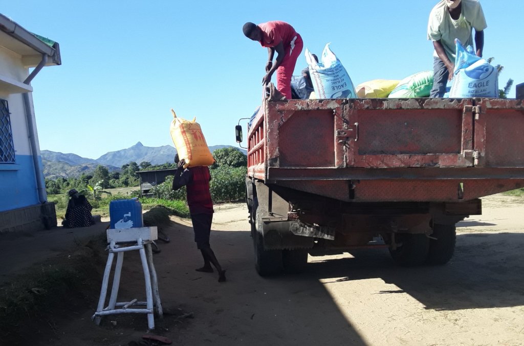 Emergency Food Distribution in Madagascar - GlobalGiving
