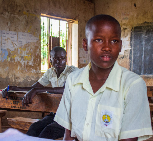 Computer laboratory for 430 children in Uganda - GlobalGiving
