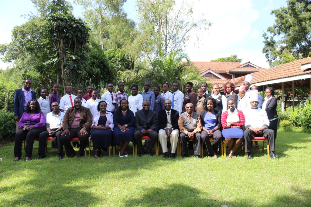 Train 50 youth in rural Kenya in Agribusiness - GlobalGiving