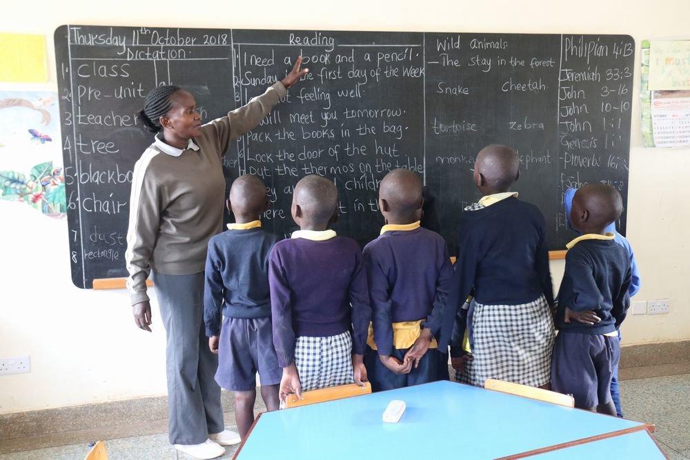 EMPOWER CHILDREN FROM UNDERPRIVILEGED BACKGROUNDS - GlobalGiving