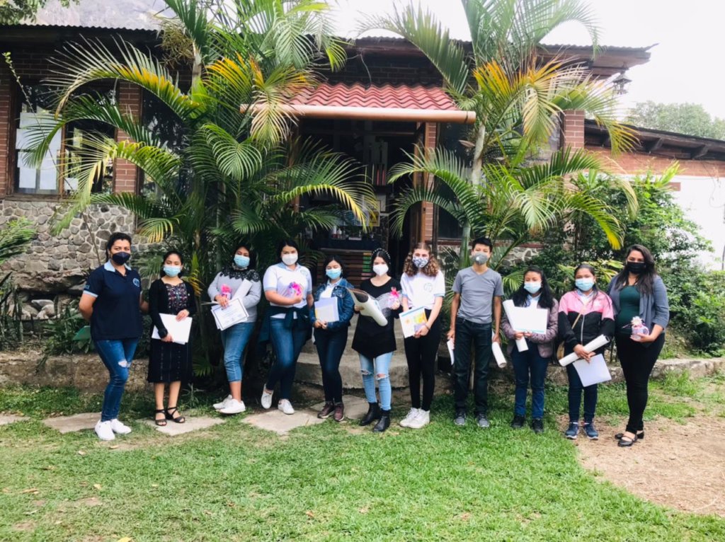 Empowering a Community through Education 2021-2022 - GlobalGiving