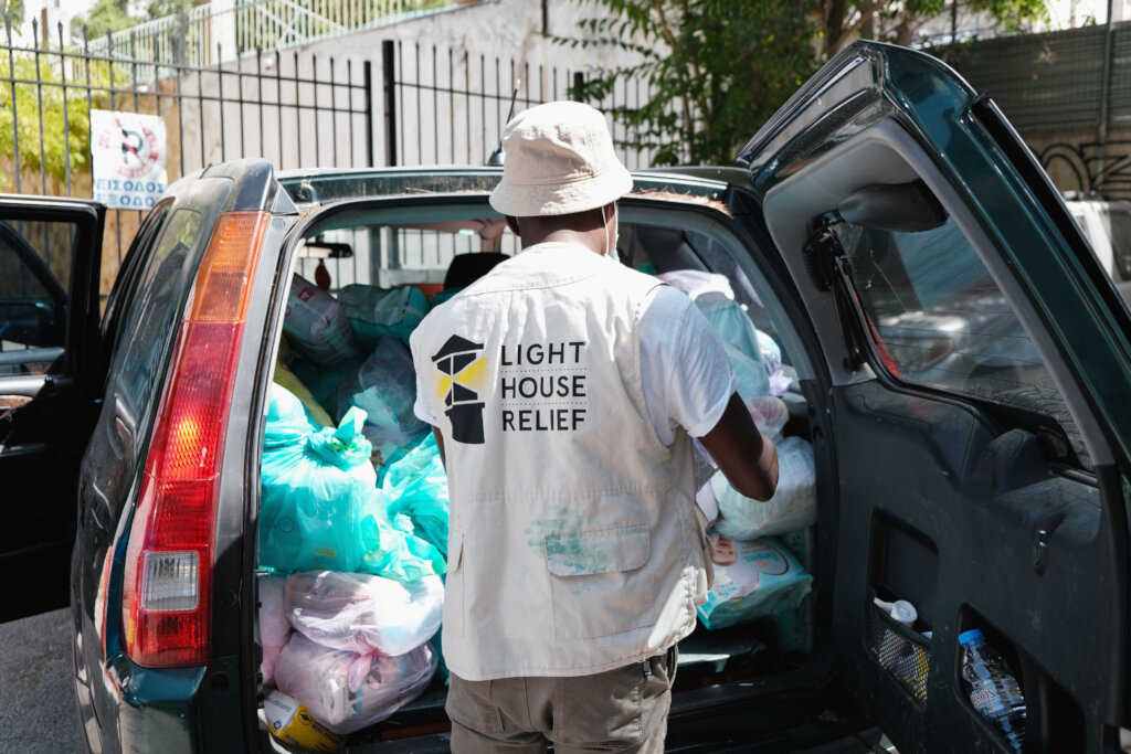 Help Asylum Seekers & Refugees Transcend Barriers - GlobalGiving