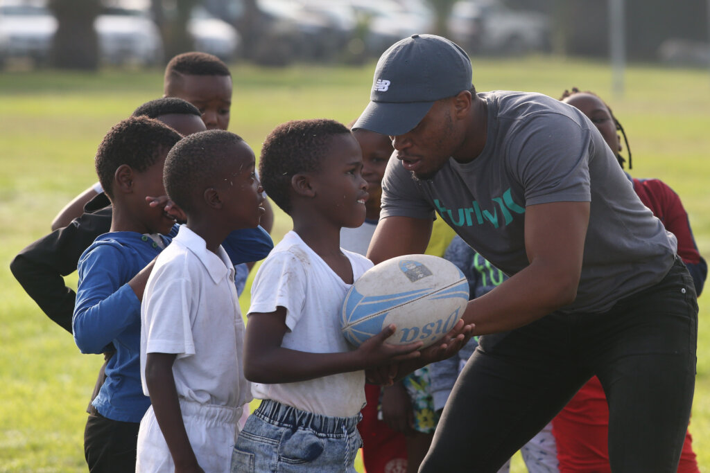 Sponsor a coach for a year - GlobalGiving