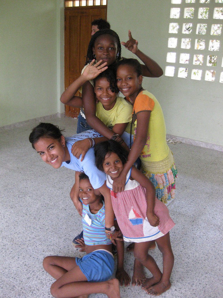 Mentoring displaced youth for success in Colombia - GlobalGiving