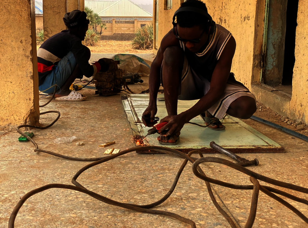 Reports on Leadership Initiatives Students Creating Change - GlobalGiving