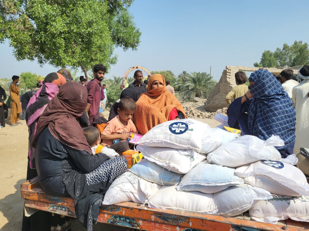 Pakistan Flood Response 2022 - GlobalGiving