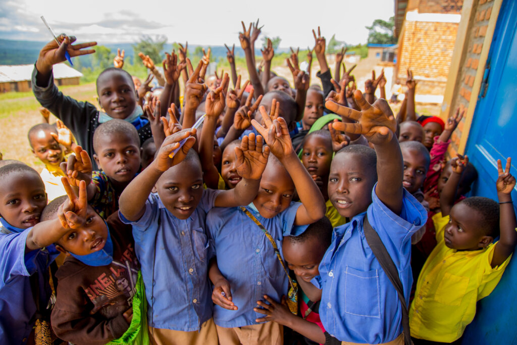 Educate, 10000 Primary School Students In Rwanda - GlobalGiving
