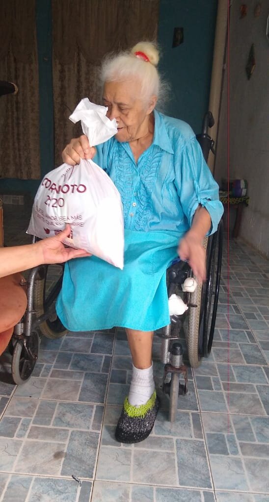 Help poor Venezuelans with food and education - GlobalGiving