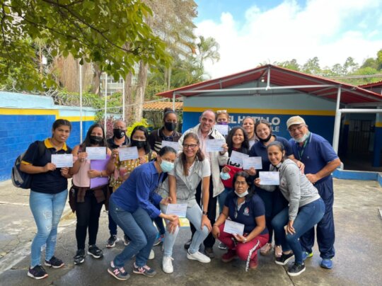 Help poor Venezuelans with food and education - GlobalGiving