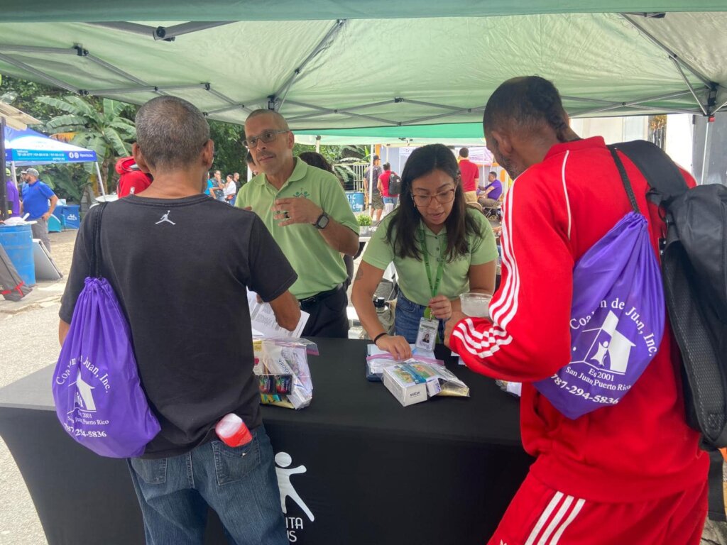 Prevent older adults homelessness in Puerto Rico - GlobalGiving