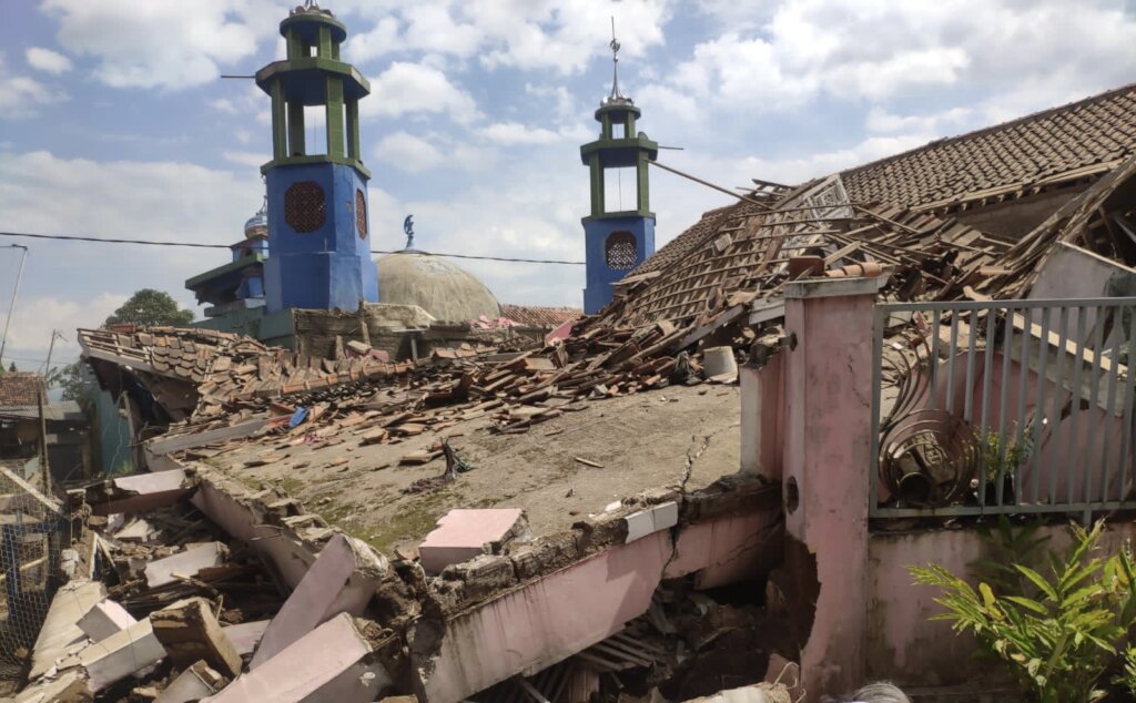 West Java, Indonesia Earthquake Disaster Relief - GlobalGiving