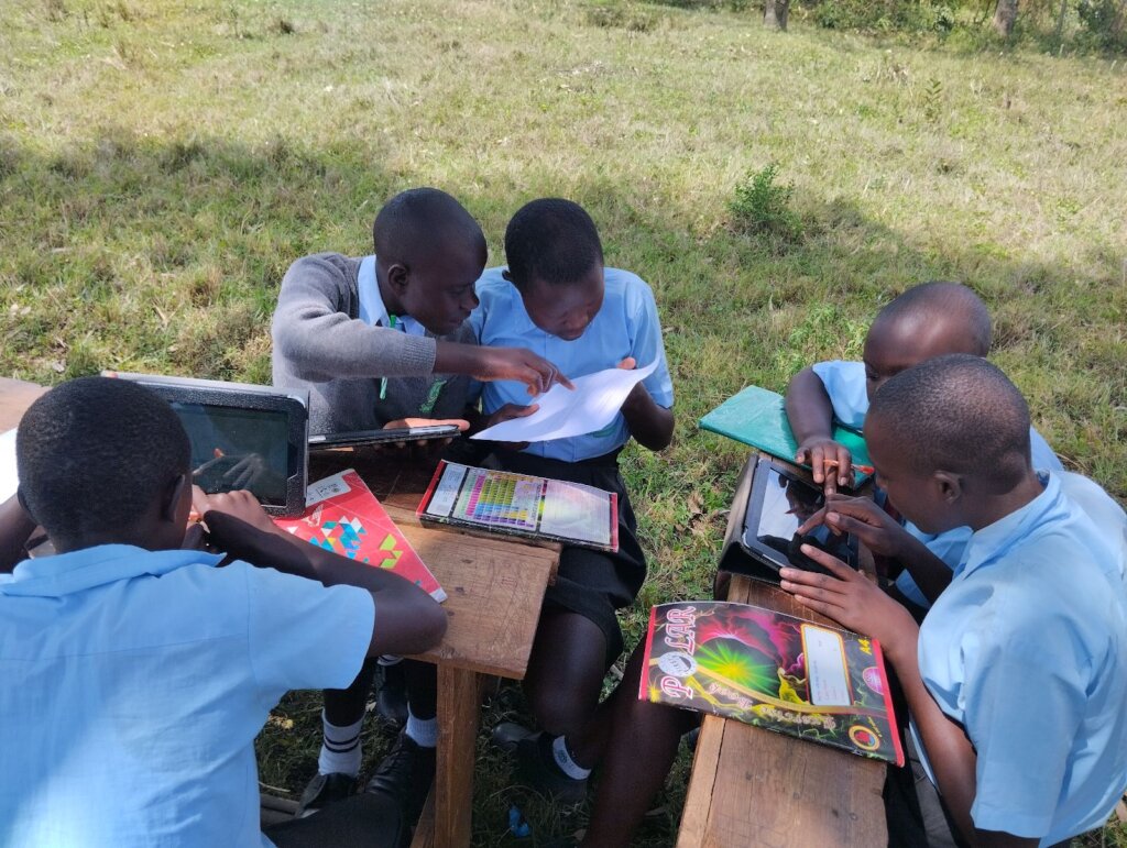 Educate and Empower Girls in Rural Kenya - GlobalGiving