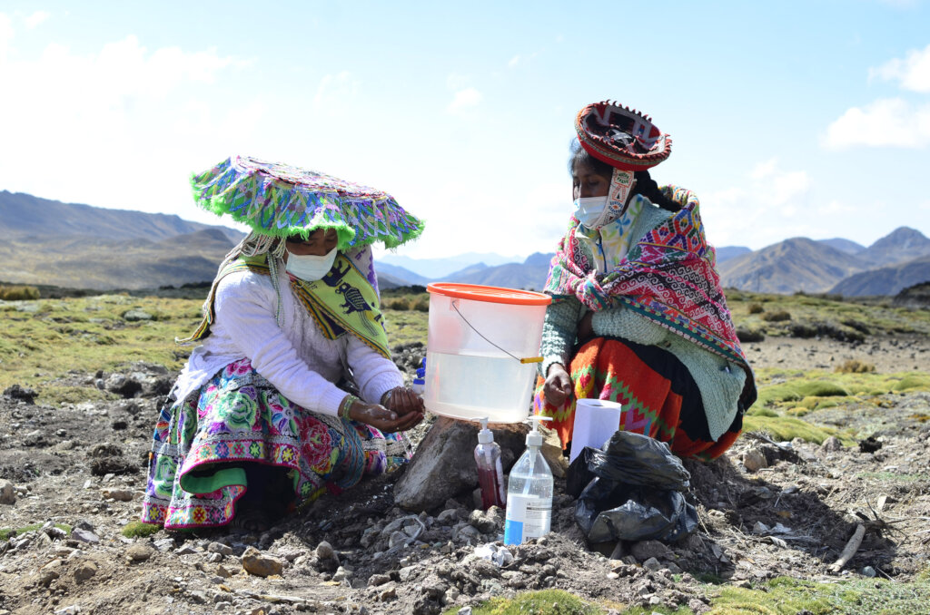 How to Share First Aid Kits for Rural Peruvian Health Workers ...