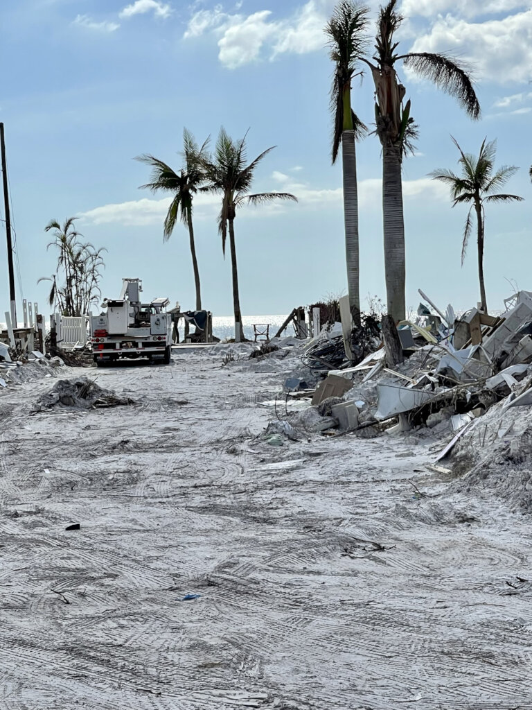 CleanUp 5 million Pounds of Post-Disaster Debris - GlobalGiving