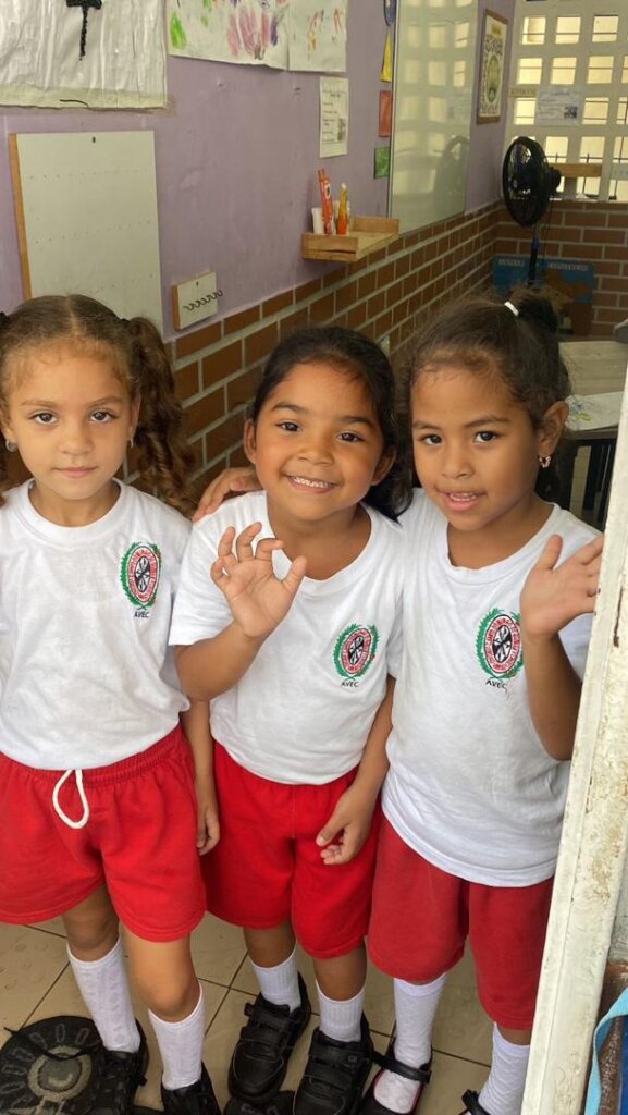 Empower Venezuelan Teachers with Innovative Skills - GlobalGiving