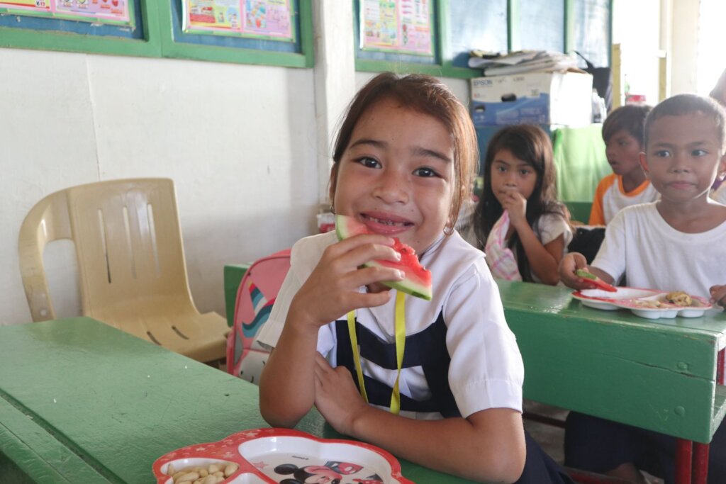 Thrive Philippines: School Meals Change Lives - GlobalGiving