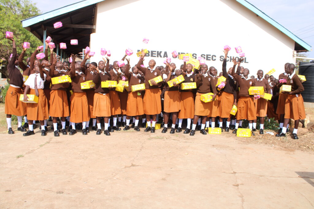 Free uniforms to keep 10,000 students in school - GlobalGiving
