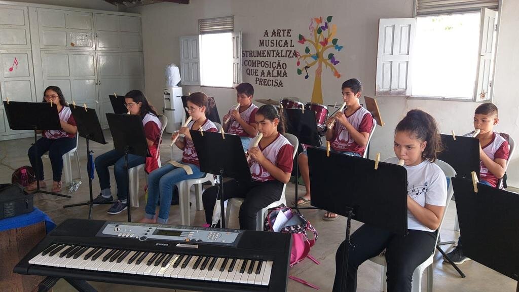 How to Share Education through music for Brazilian teenagers - GlobalGiving
