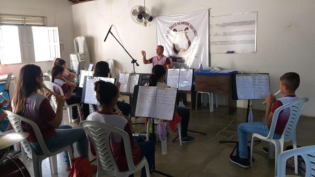 Education through music for Brazilian teenagers - GlobalGiving