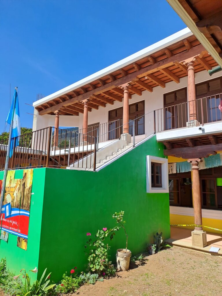 Donate to Tree 4 Hope