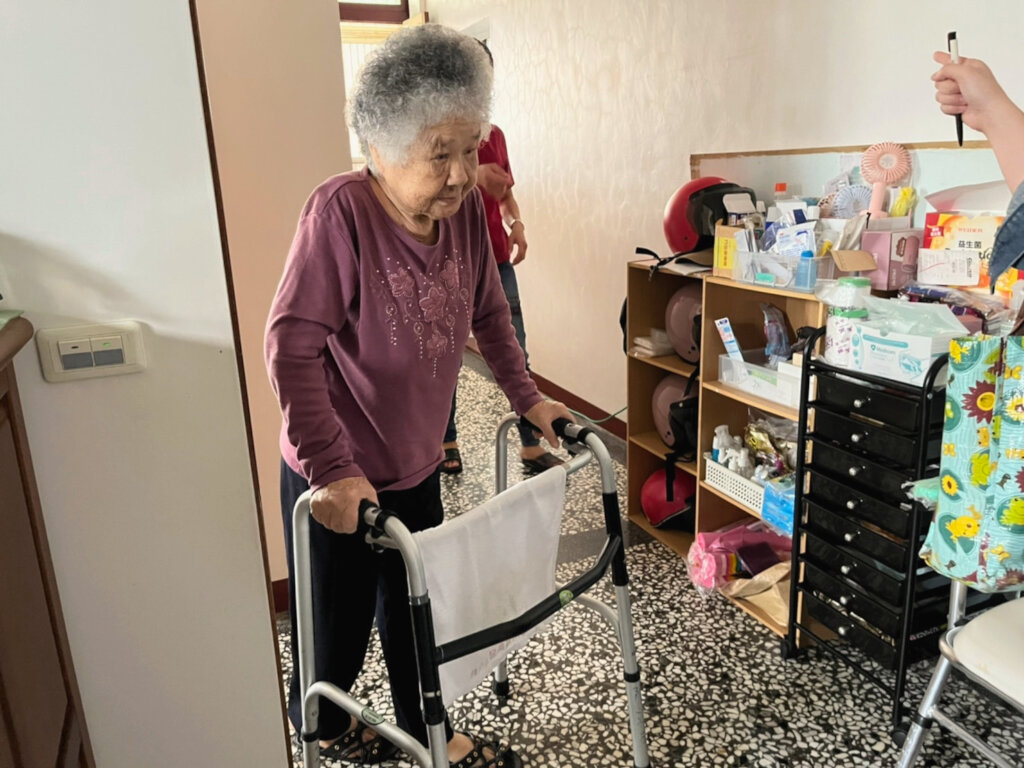 Joyful Aging-Embracing the Beauty of Life Together - GlobalGiving