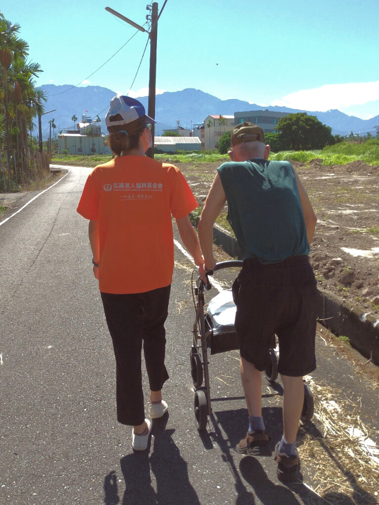 Joyful Aging-Embracing the Beauty of Life Together - GlobalGiving