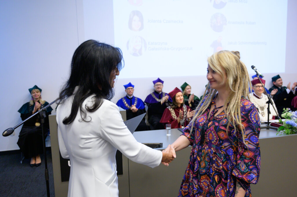 StudentAid: Student Relief Fund - GlobalGiving