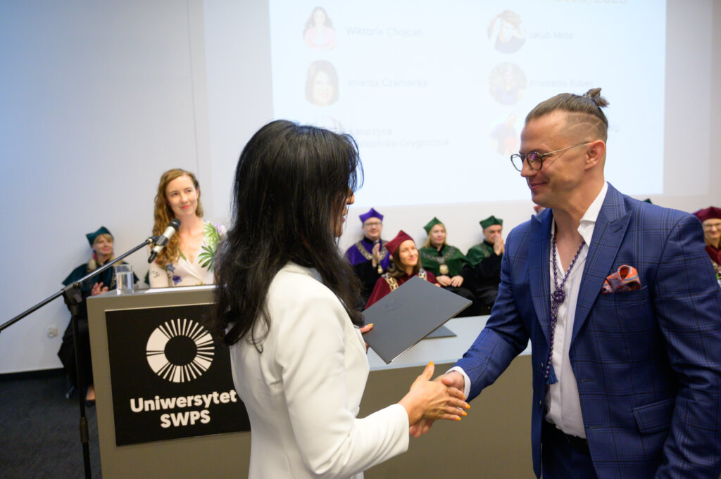 StudentAid: Student Relief Fund - GlobalGiving