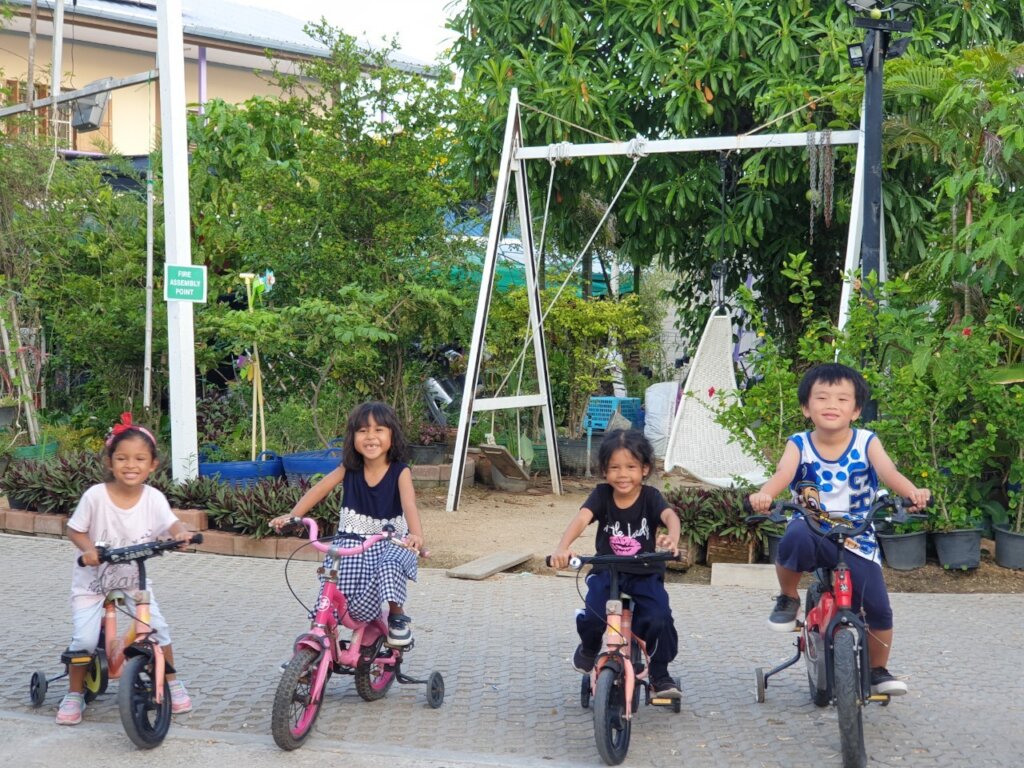 800km sponsored bike ride 2023 - GlobalGiving